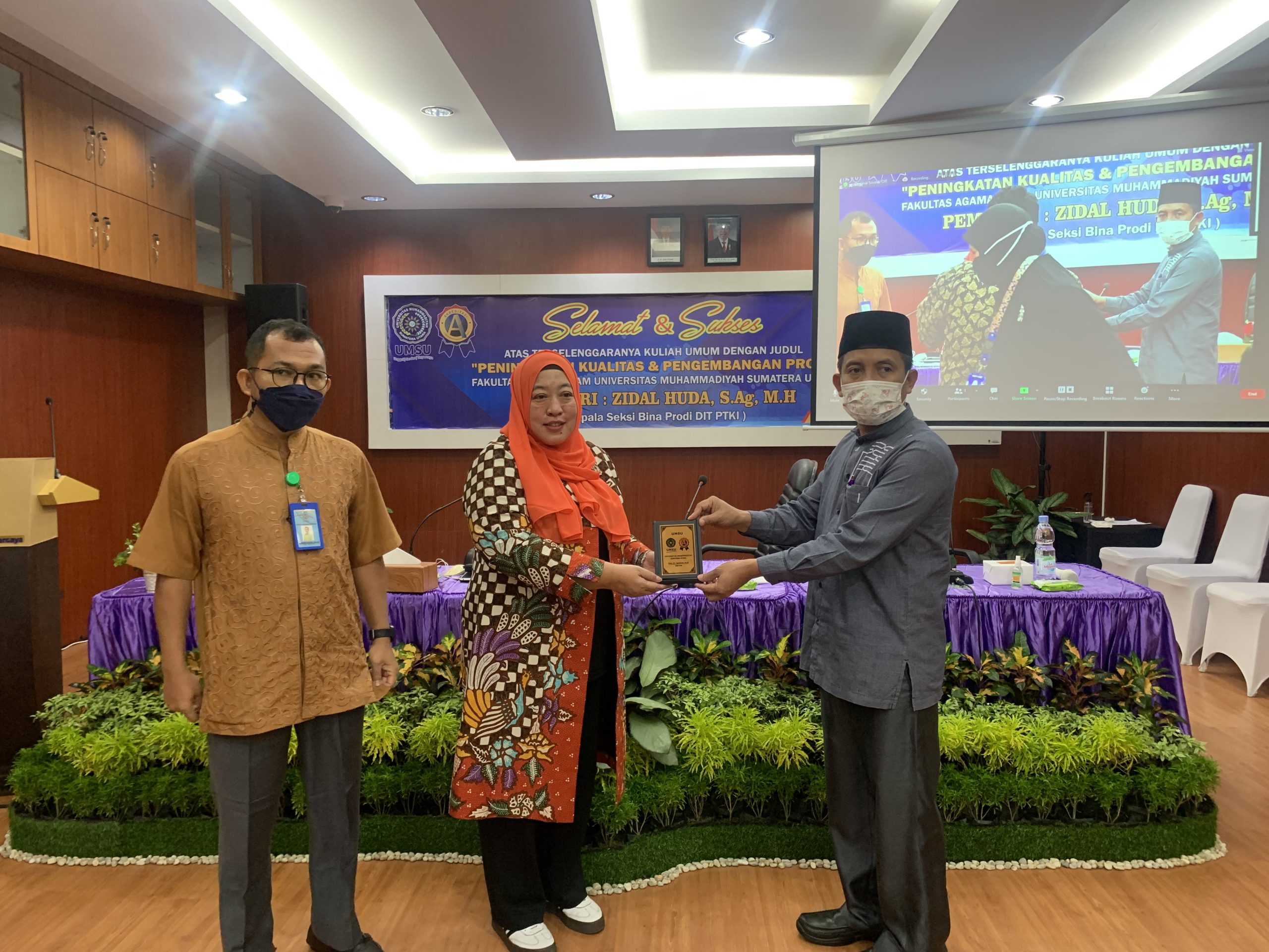 The Faculty of Islamic Religion UMSU Holds Public Lecture to Improve ...